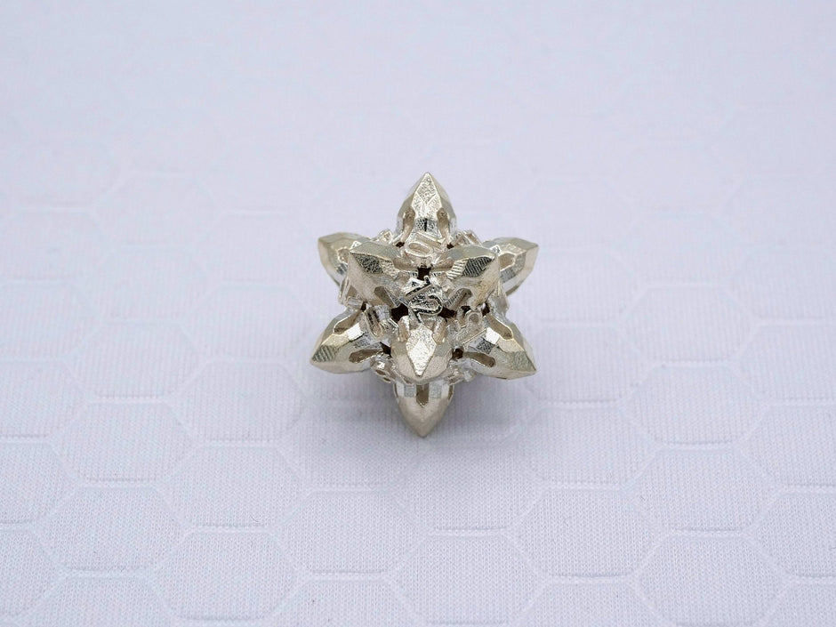 Summit Dice: The Peak Gaming Experience